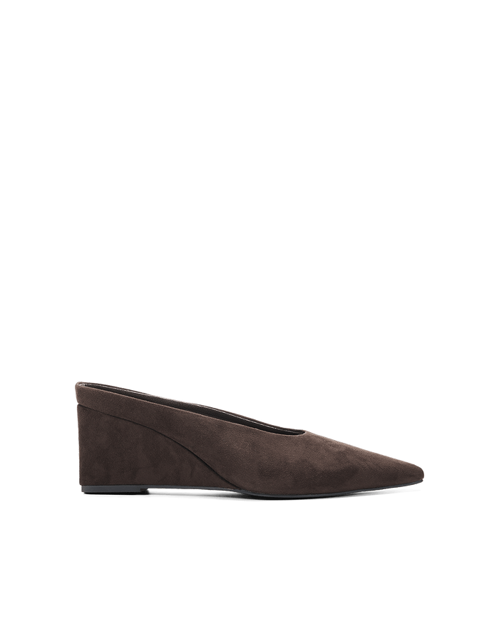 VIANNE - DARK CACAO SUEDE - Wedges - Billini